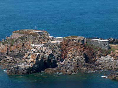 Wn Steinfeste, Clonque Bay, Alderney | Bunkersite.com